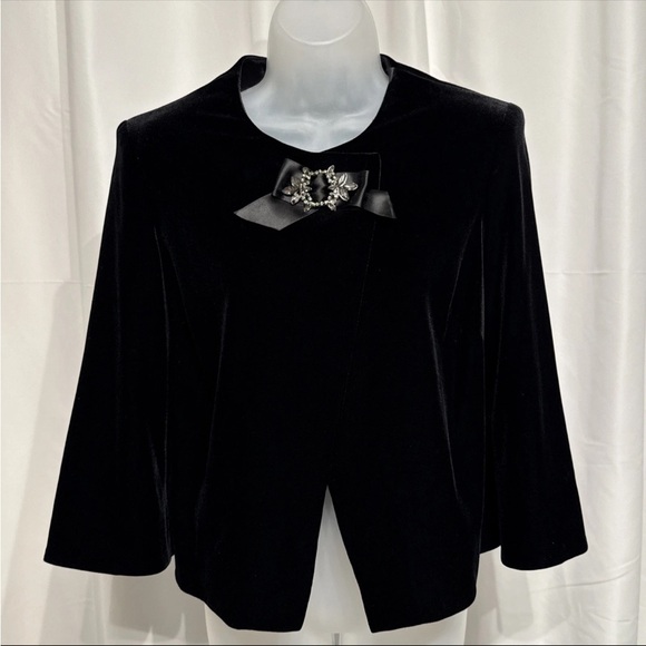 JS Boutique | Jackets & Coats | Js Boutique Black Velvet Jacket With ...